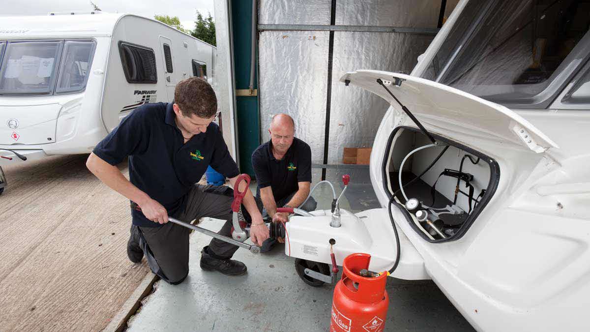 Services & Repairs For Caravans in Benidorm - Benidorm Caravan Chat